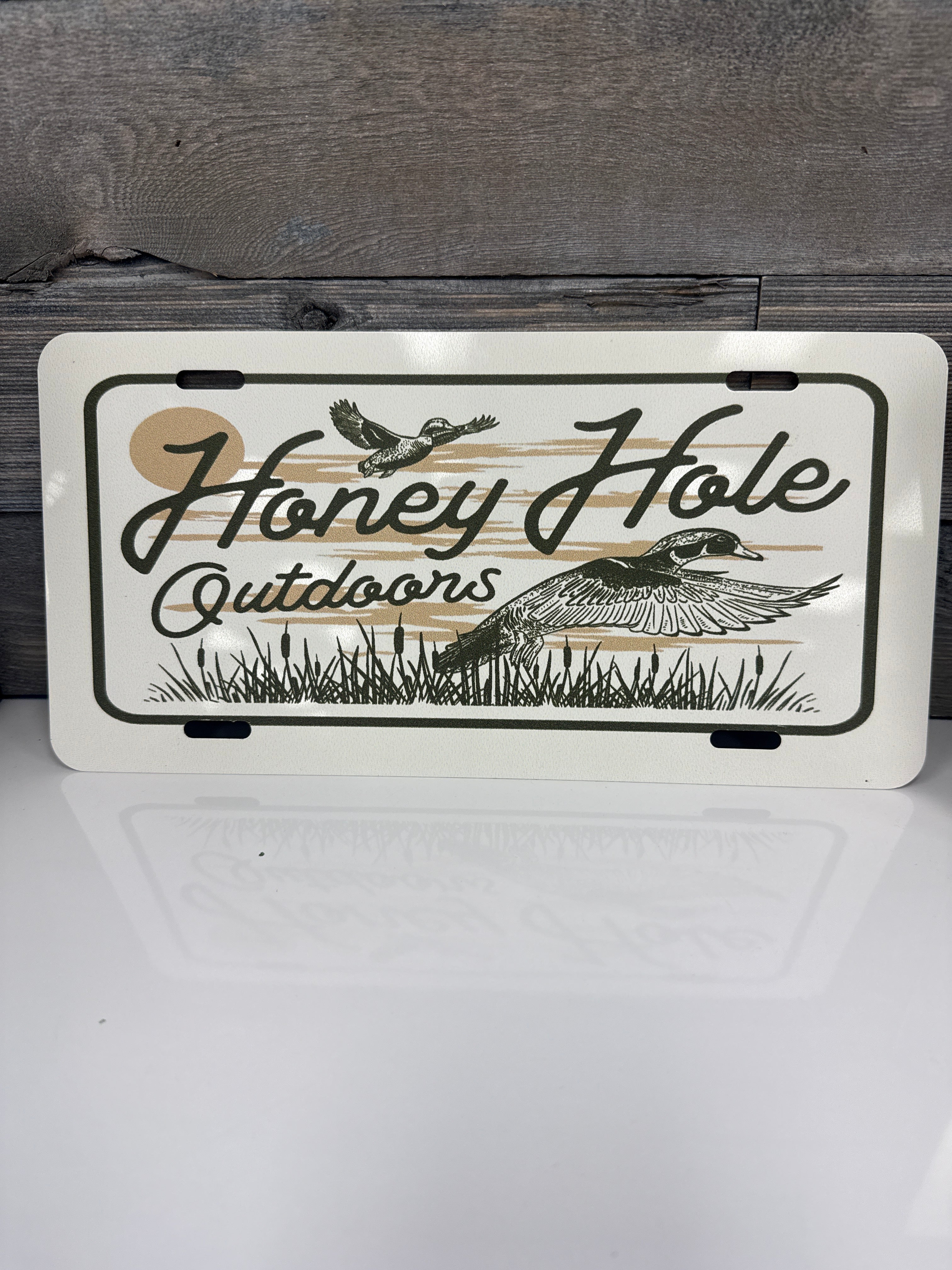 Honey Hole License Plate – Cardinal Creek Spaniels
